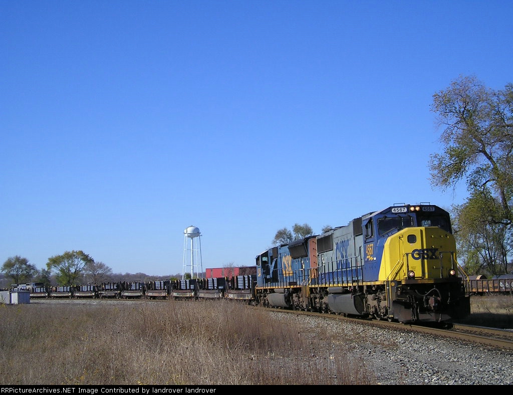 CSXT 4567 On CSX K 587-14 Northbound